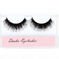 Dasha Eyelashes – Dancer's Image