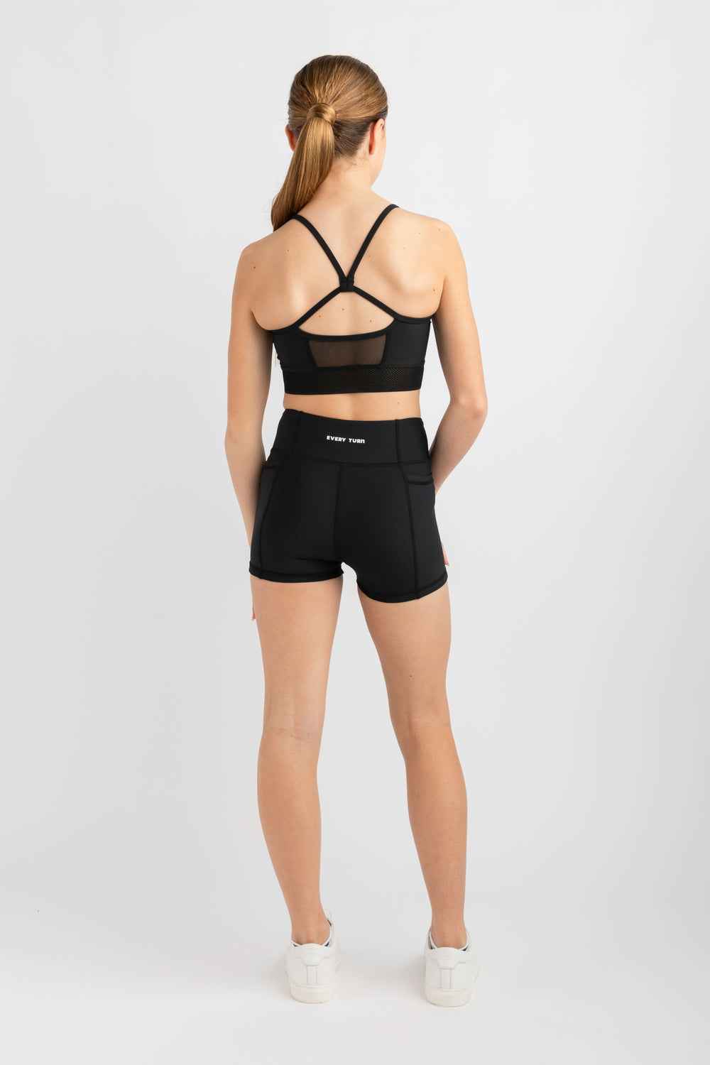 Hot Shot Short – Dancer's Image